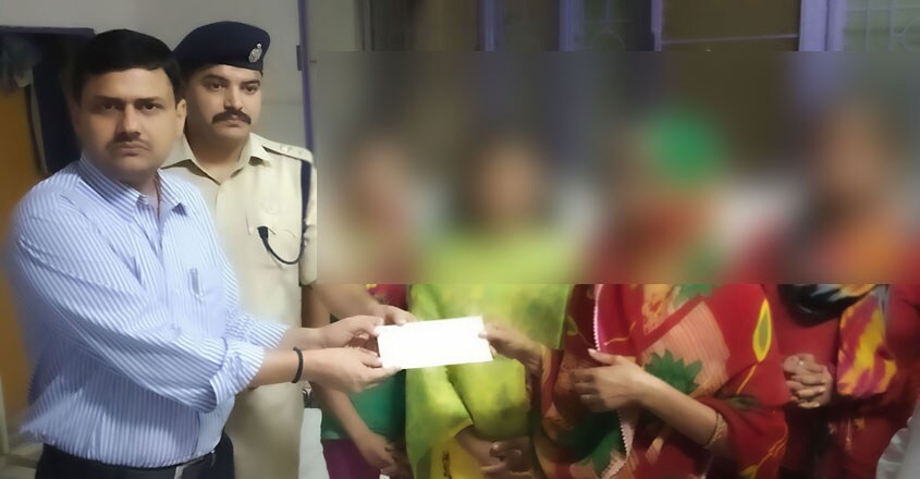 Unnao rape survivor still on life support, lawyer stable; CBI forms ...