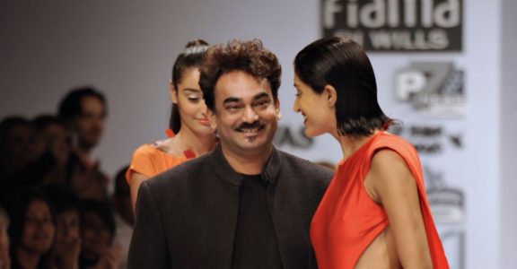 Award-winning fashion designer Wendell Rodricks dies in Goa | India ...