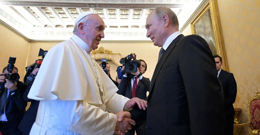 Putin and pope hold 'substantive' talks in shadow of Ukraine crisis ...