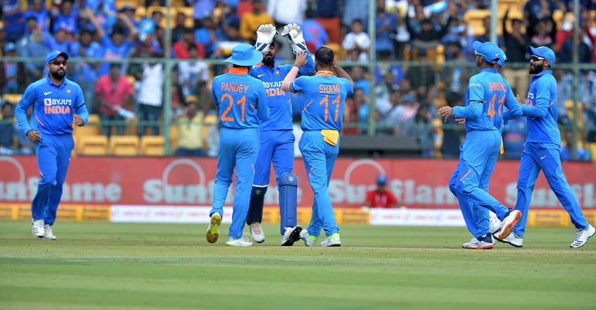 It's getting closer to landing at the stadium and playing straight ...