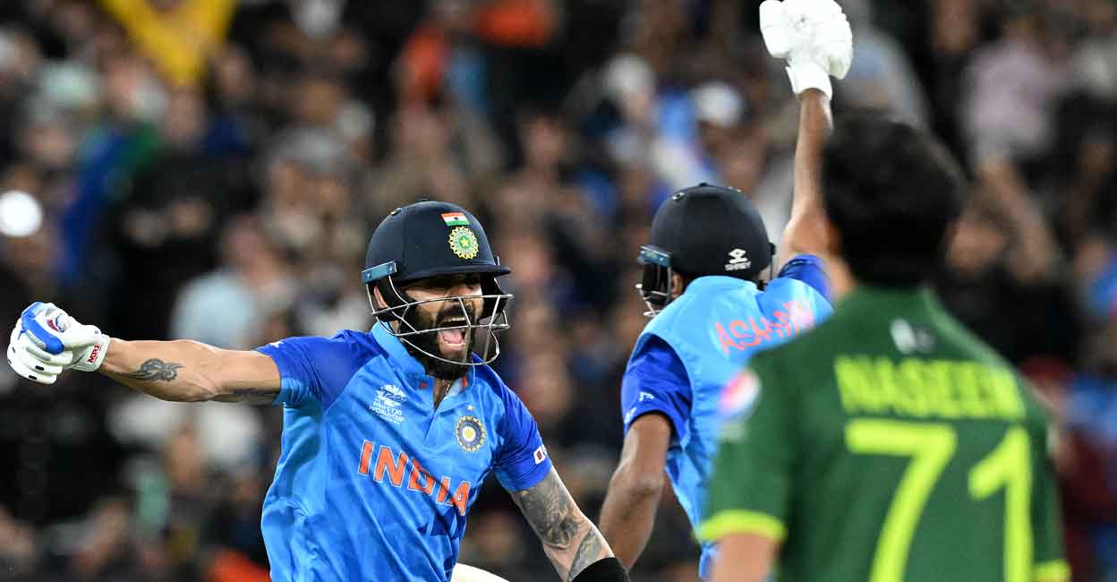 Team India celebrate epic win over Pakistan | Video | T20 World Cup ...
