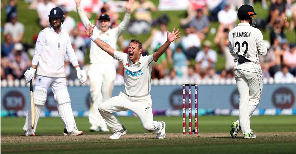 Kiwis win second Test by 1 run, level series | Cricket | Onmanorama