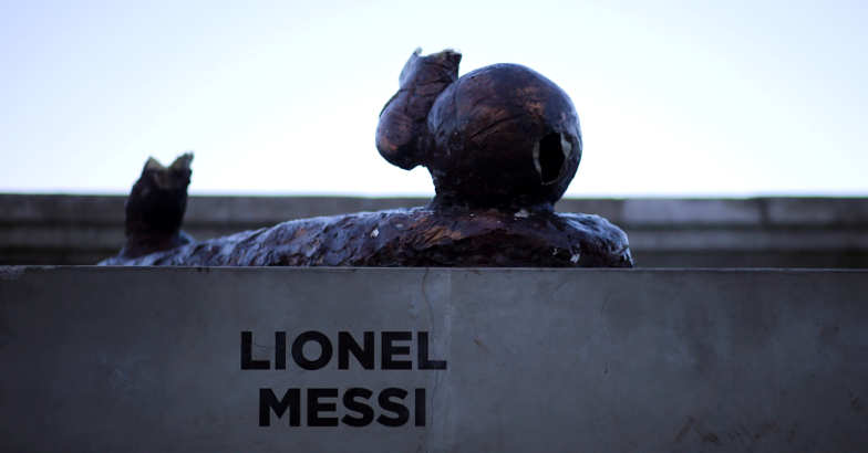 Messi's statue vandalized again | Lionel Messi | statue | Barcelona ...