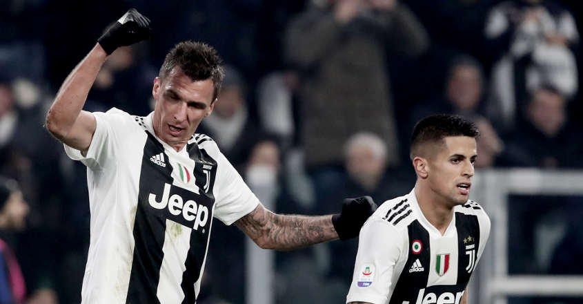 Mandzukic heads home winner as Juve beat Inter | Serie A