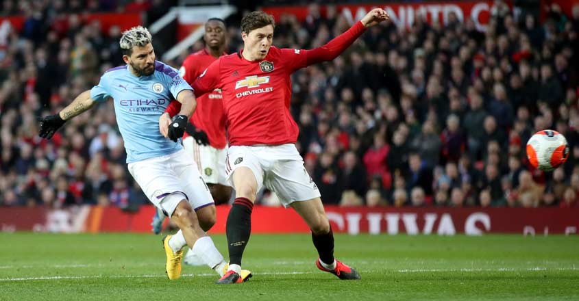 Manchester United complete double over City with 2-0 home win ...
