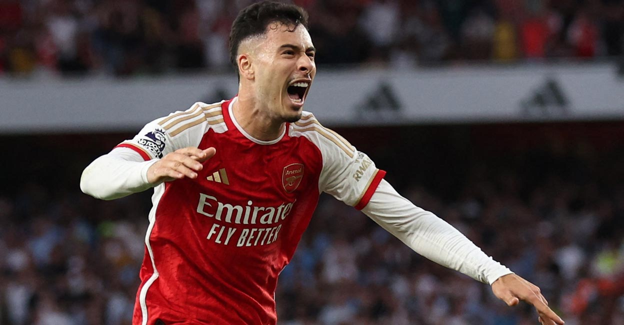 Martinelli does the star turn as Arsenal break City jinx | Football ...