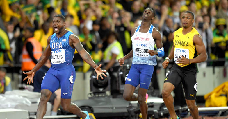 Gatlin gatecrashes Bolt's 100m farewell party | Video