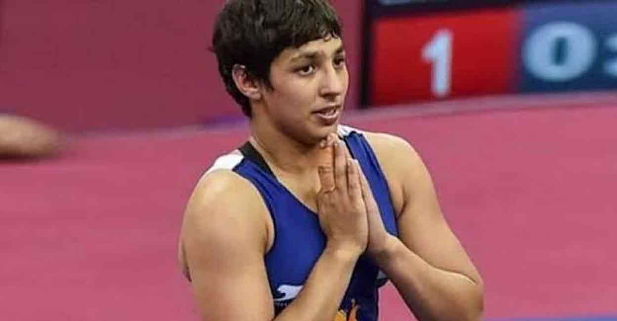 Anshu Malik secures silver, Sarita Mor bags bronze at Wrestling World ...