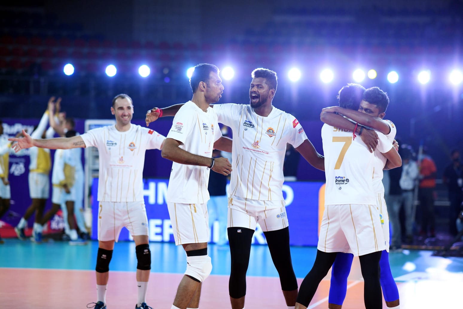 Prime Volleyball: Muthusamy, Shon shine as Defenders crush Black Hawks