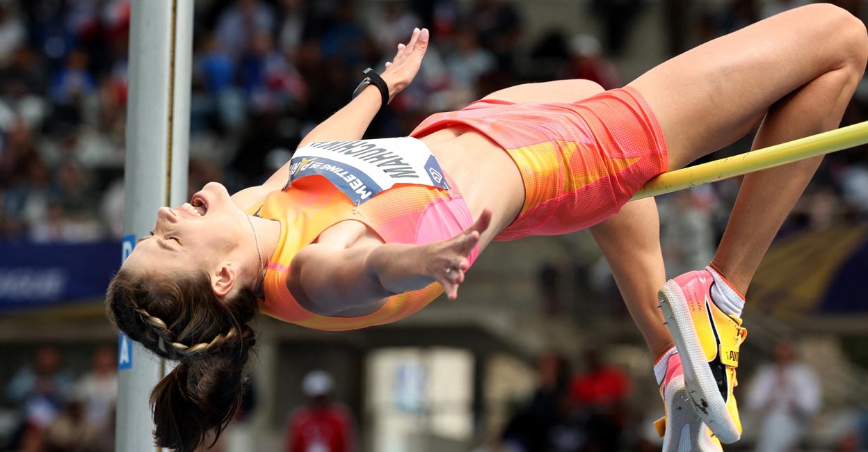 Ukraine's Mahuchikh breaks 37-year-old world record in women's high ...