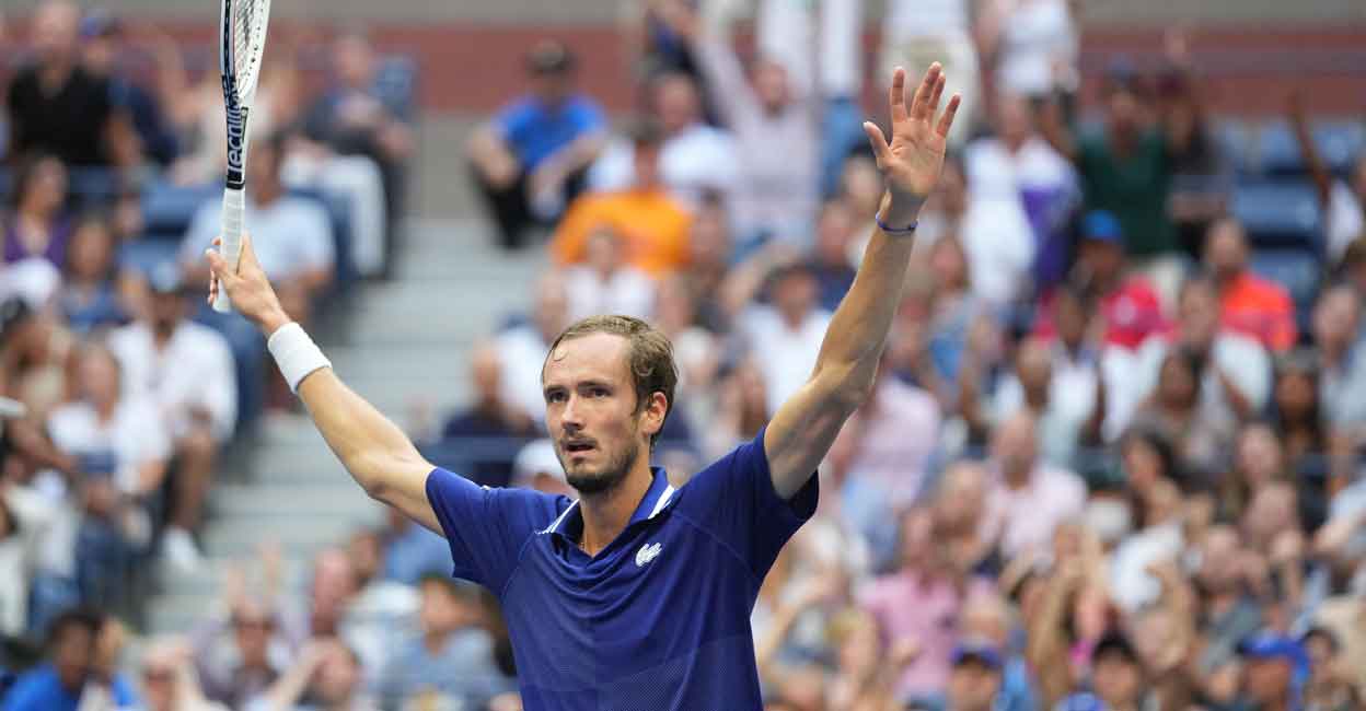 US Open: Medvedev stuns Djokovic to win maiden Grand Slam | Tennis News ...