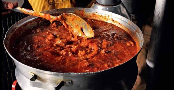 Taste Zulfikar's 61 varieties of puttu at Amina Puttukada | Puttu shops ...