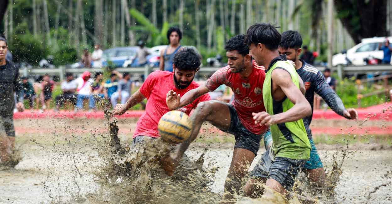 ‘Mud Fest’ tourism gala in Wayanad: Tourists enjoy a vibrant weekend ...
