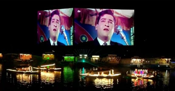 First-ever open-air floating theatre in Dal Lake | Travel | Onmanorama