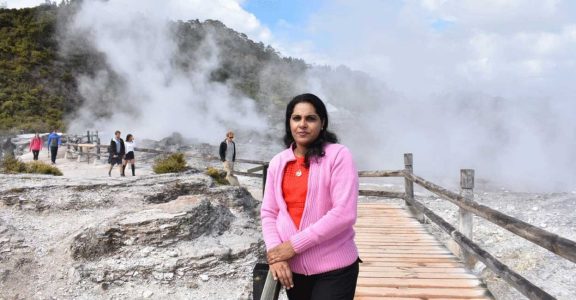 This woman entrepreneur strikes gold pairing travel with weddings