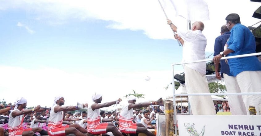 68th NTBR: Mahadevikadu Kattil Thekkethil Chundan lifts Nehru Trophy ...