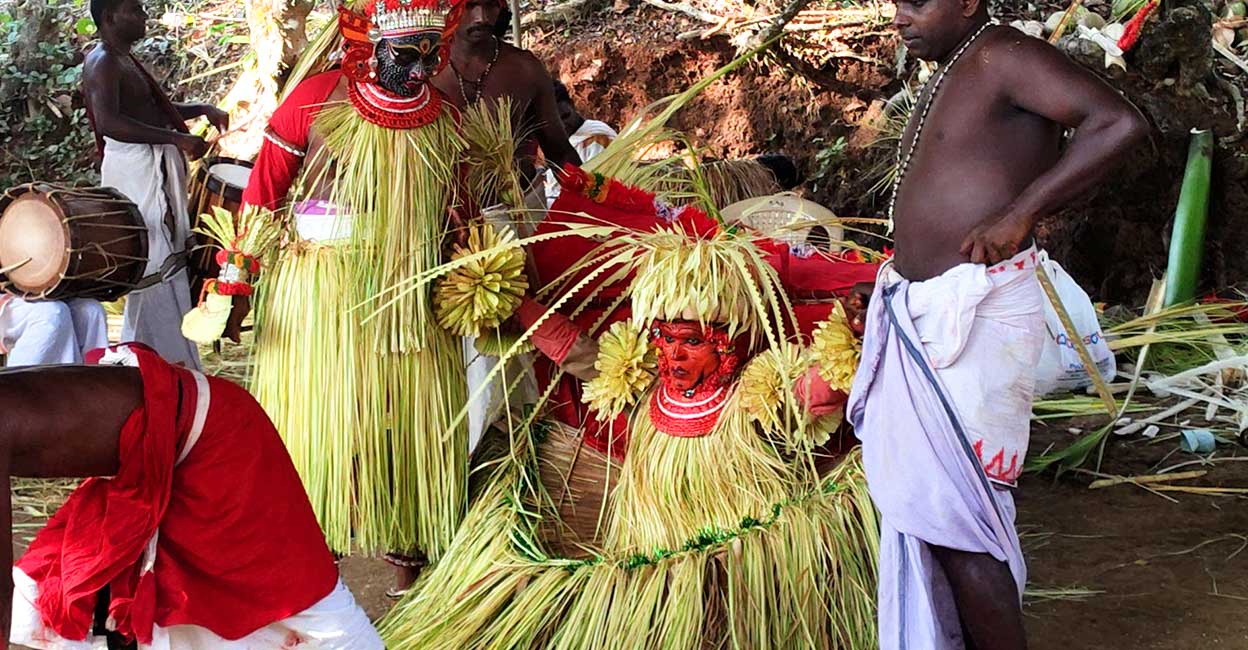 Panjurli, the theyyam in Kantara, eats live chicken